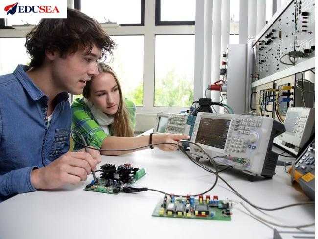 Khám phá ngành kỹ thuật điện – điện tử tại Đại học Saxion Hà Lan – Du ...